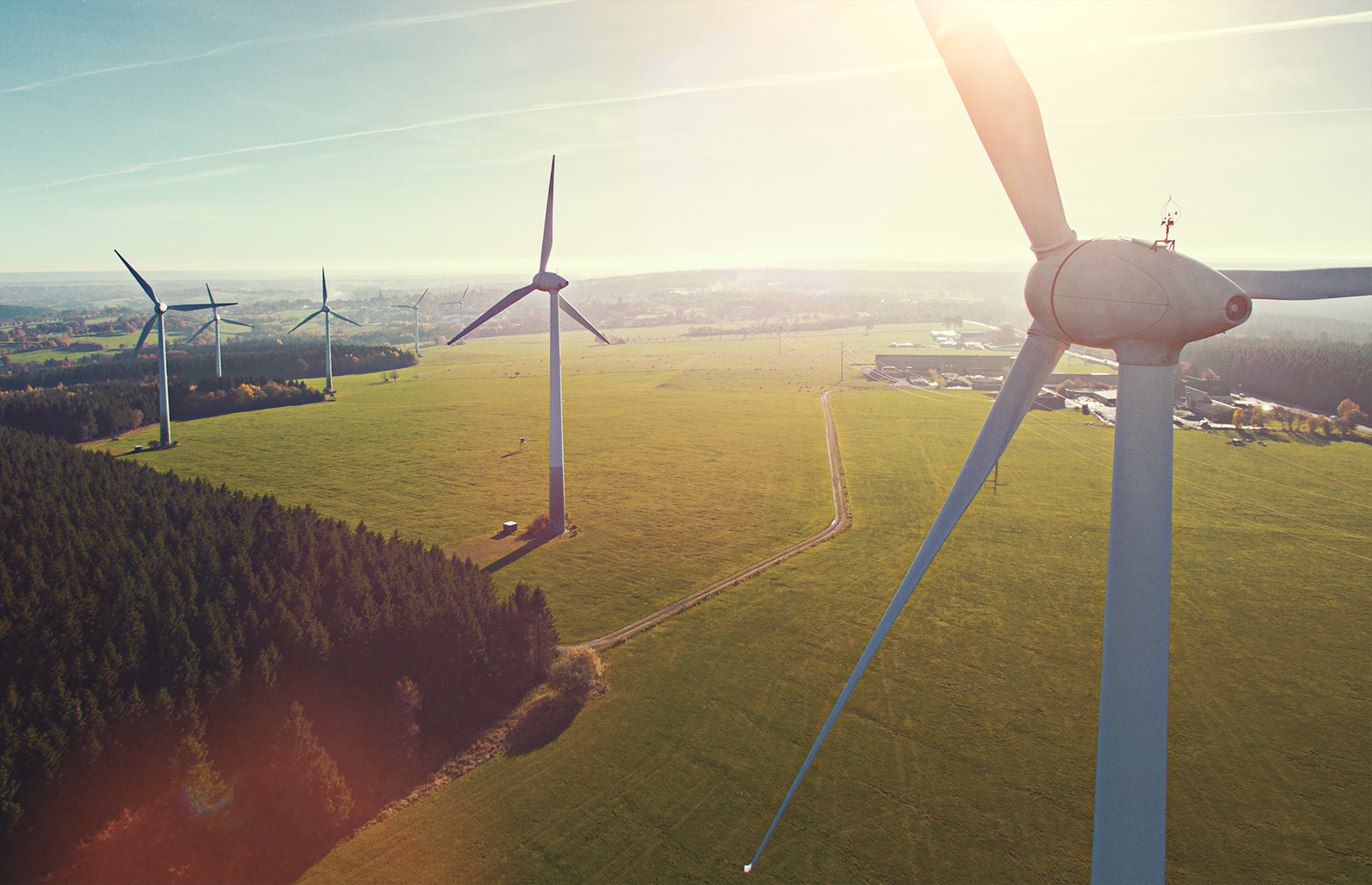 About us - Connected Wind Services