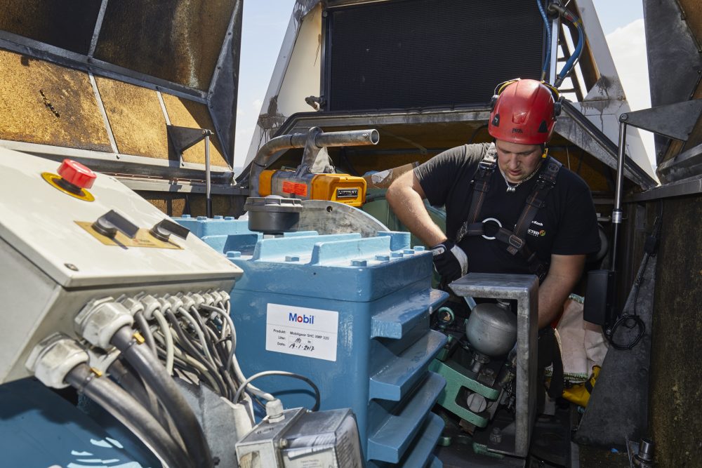 Careers - Connected Wind Services