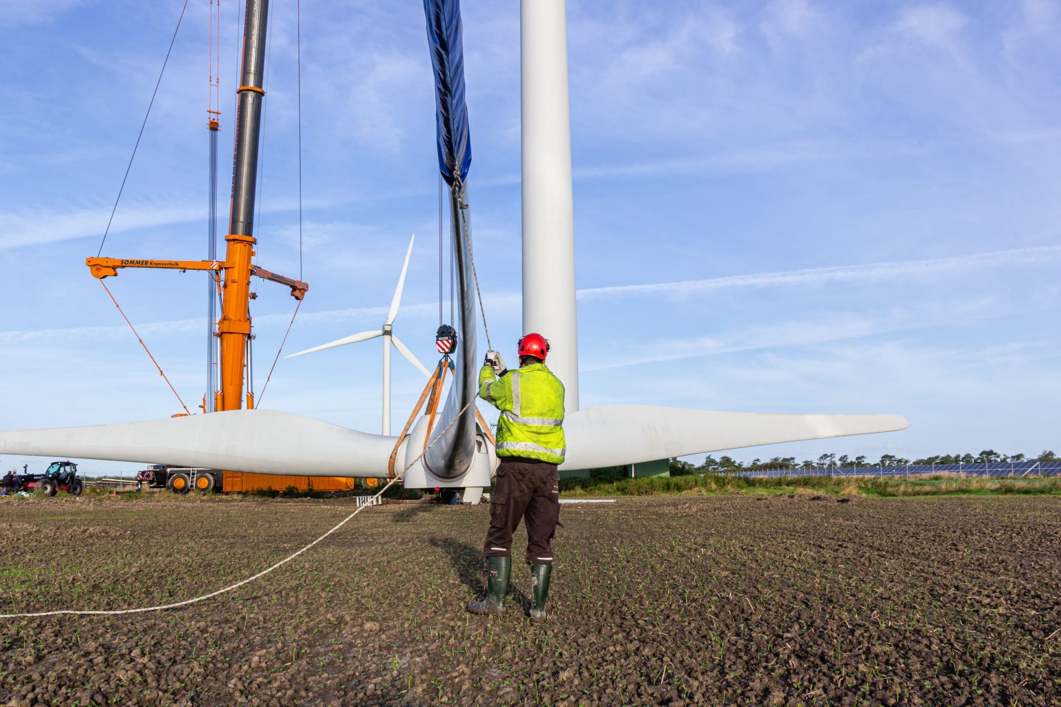 Connected Wind Services - ISP for reliable O&M services & parts